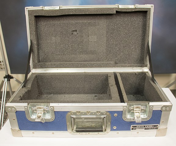 MDU Resources Surplus Auction - USED Anvil Case