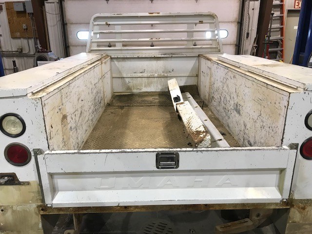 MDU Resources Surplus Auction - 2008 Omaha service body
