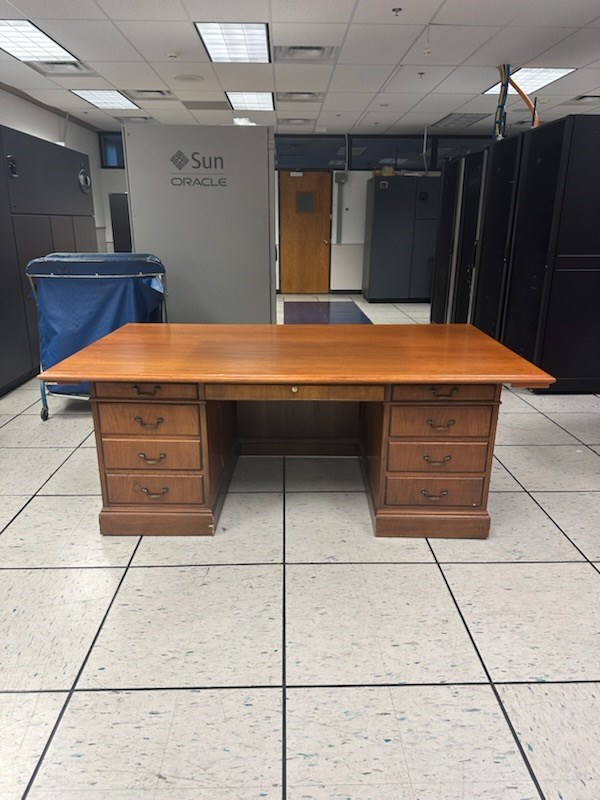 MDU Resources Surplus Auction - WOODEN DESK